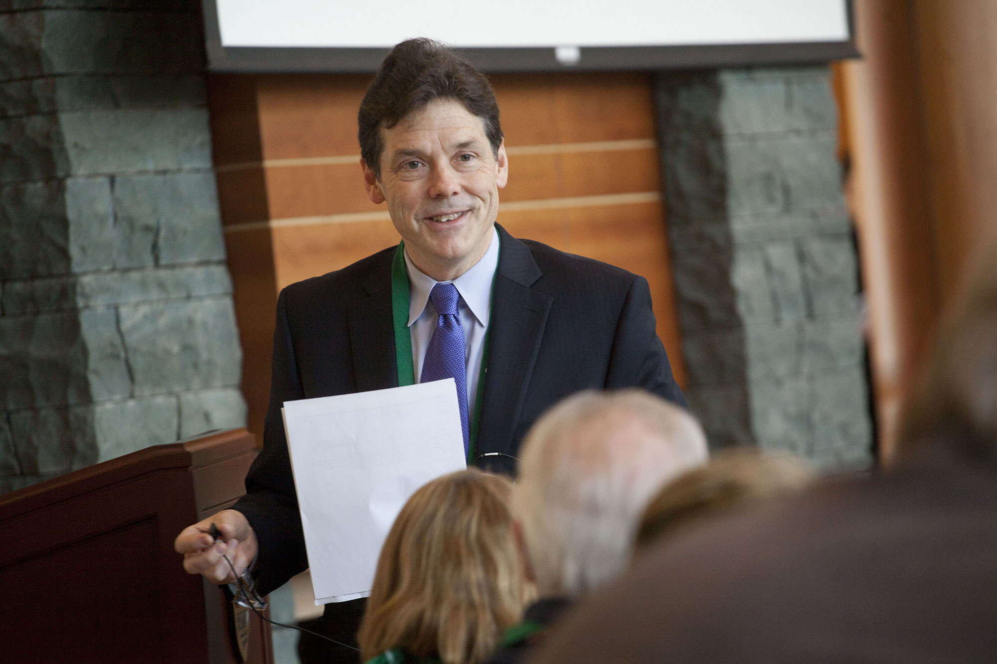 Gordon Phillips and Colleagues Receive NSF Grant to Build New Business ...