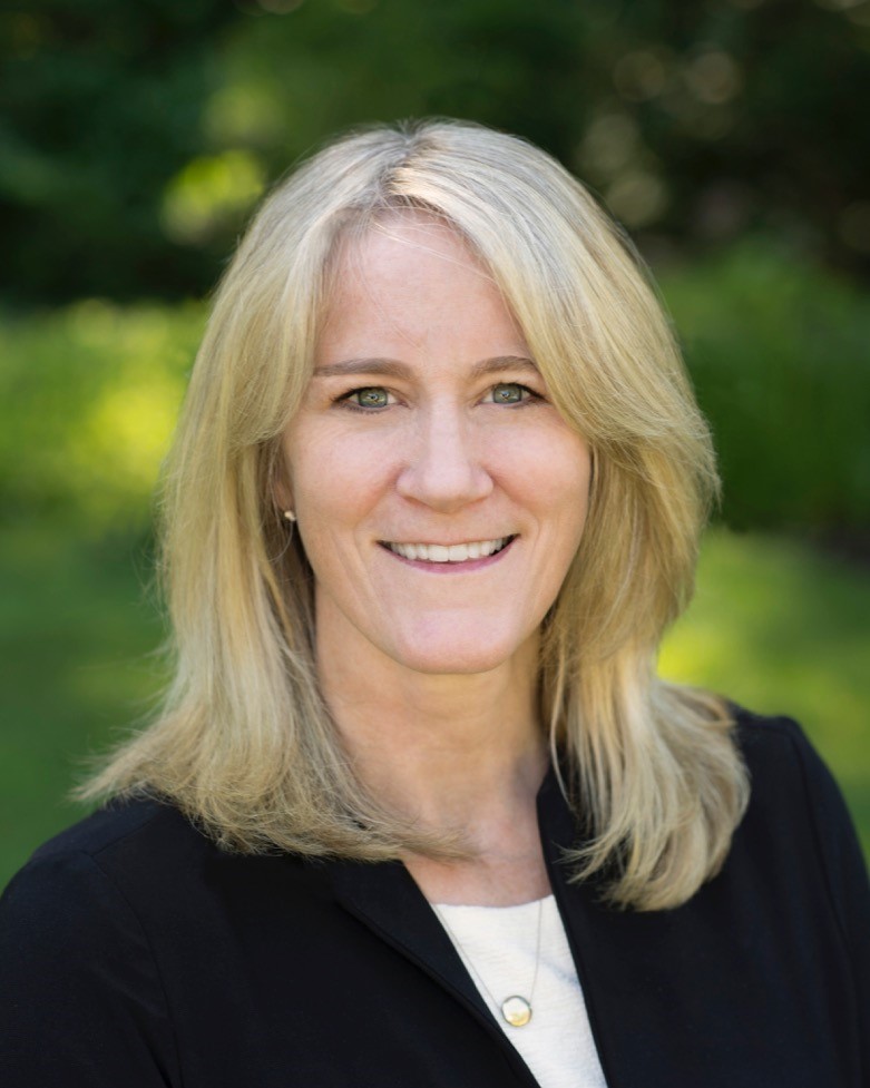 Alumni Stories - Laura Ward | Tuck School of Business