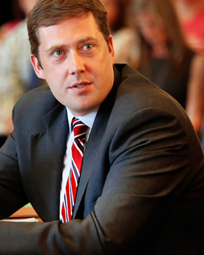 Alumni Stories - Colin Van Ostern | Tuck School of Business